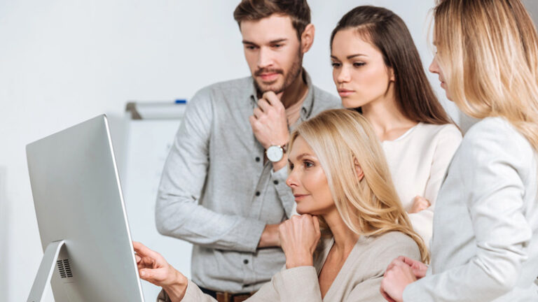 How to Launch an Alumni Mentoring Program: A Full Guide